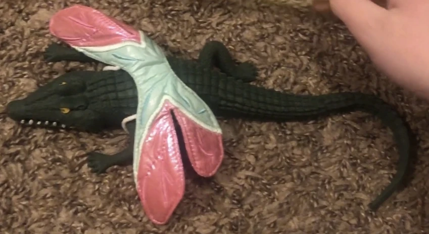 Gretchen Gator | The Official Starshine Carly Wiki | Fandom