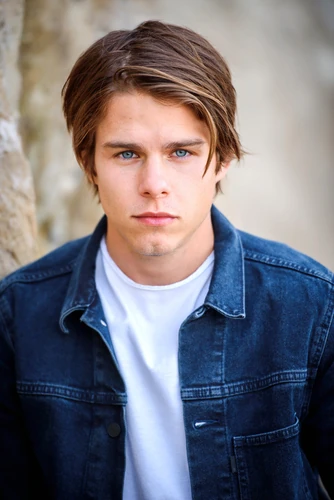 Jake Manley | The Order Wiki | Fandom