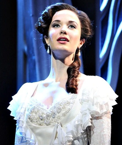 Christine Daaé (El Amor Nunca Muere) | Wiki The Phantom Of The Opera ...