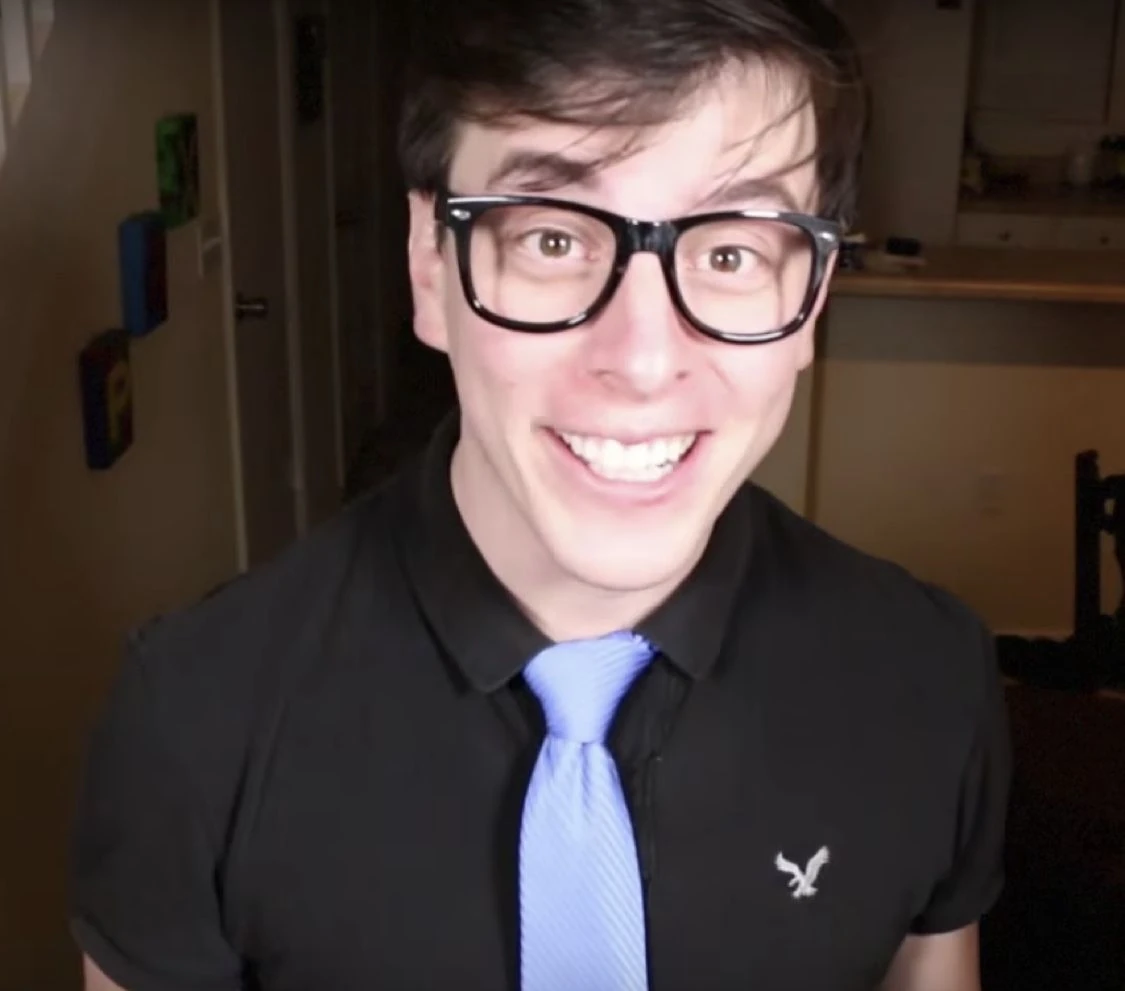 Logan Sanders | The Pizza Eclectic Wiki | Fandom