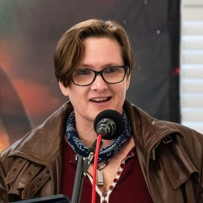 Sarah Golding | The Podcast Directory Wiki | Fandom