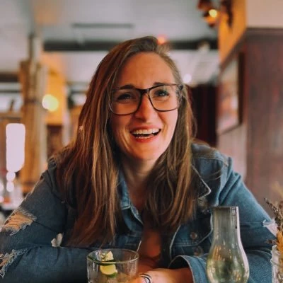 Lowri Ann Davies | The Podcast Directory Wiki | Fandom