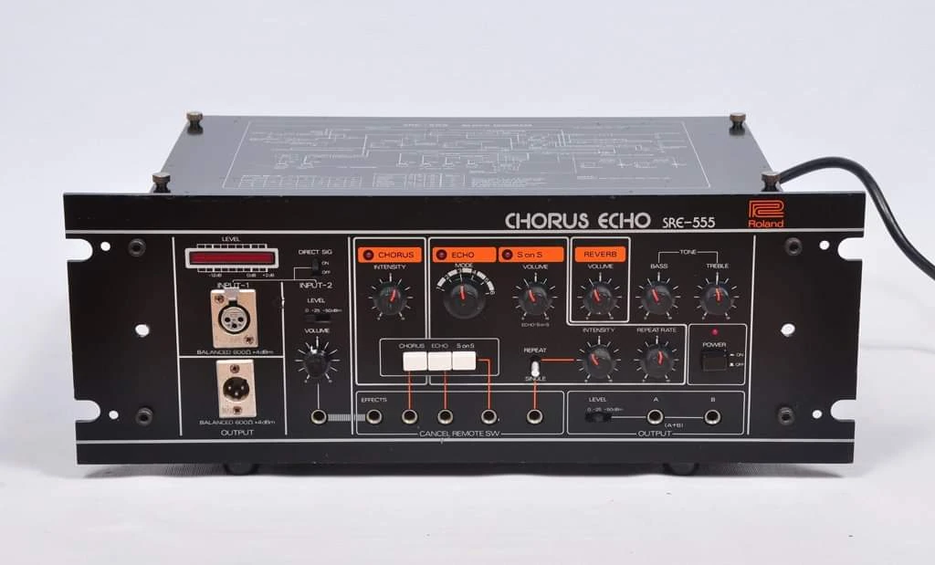 Roland SRE-555 Chorus Echo | The Police equipment Wiki | Fandom