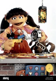 Kiki Flores | The Puzzle Place Wiki | Fandom