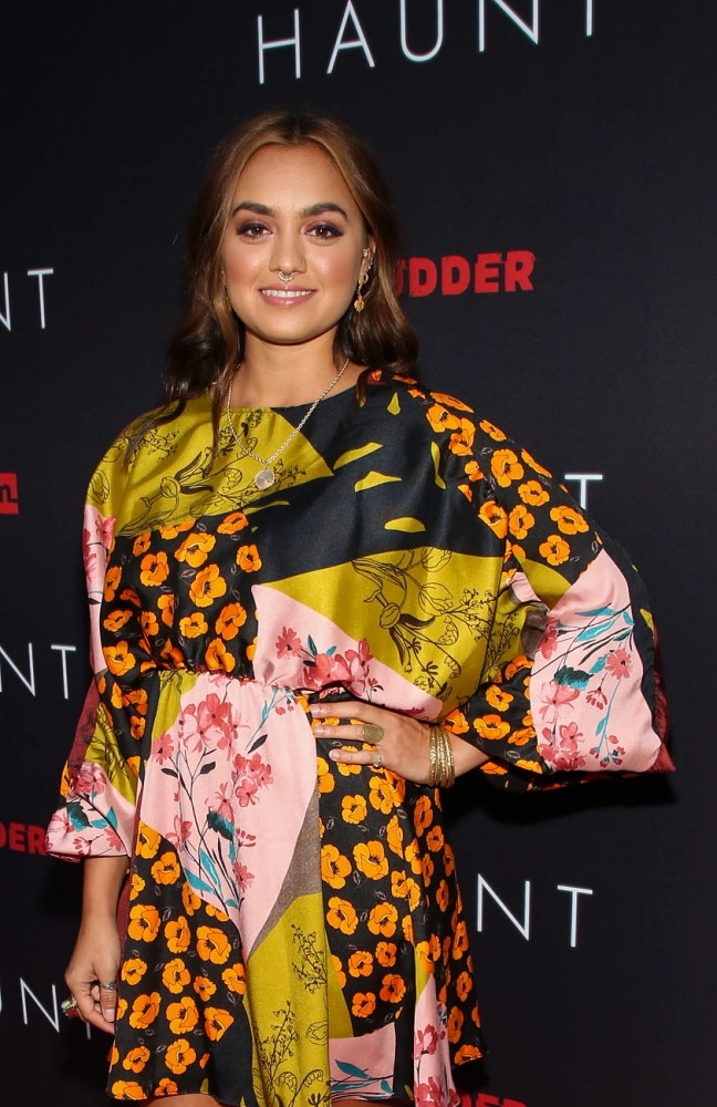 Shazi Raja | The Resident Wiki | Fandom