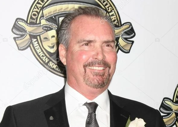 Bill Roe | The Rookie Wiki | Fandom