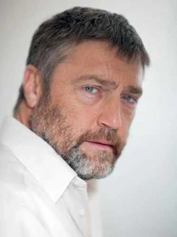 Vincent Regan | The Royals Wiki | Fandom