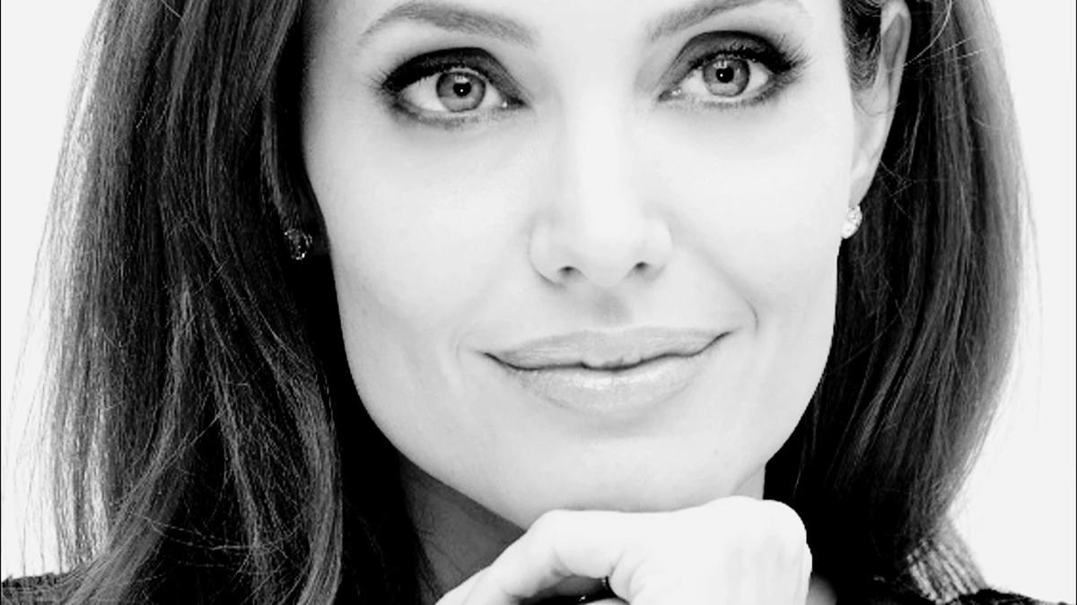 Rebecca Thompson | The Scandalous Beauty Series Wiki | Fandom