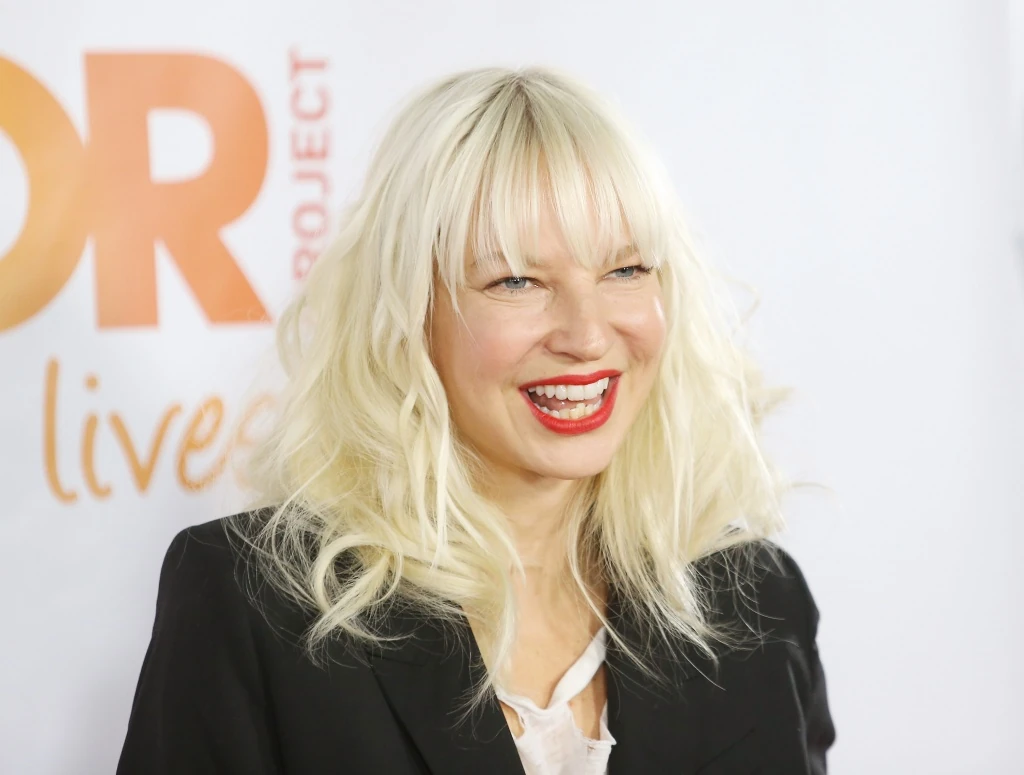 Sia | The SHOW вики | Fandom