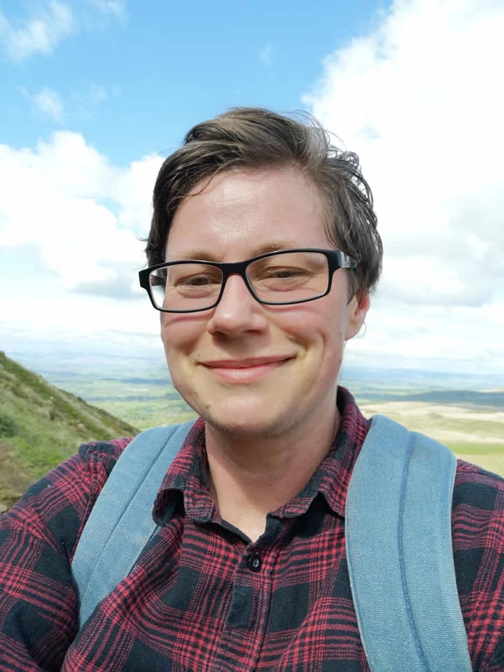 Lou Sutcliffe | The Silt Verses Wiki | Fandom