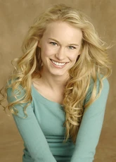 Kelly Wyatt | The Sisters of Summer Cove Wiki | Fandom