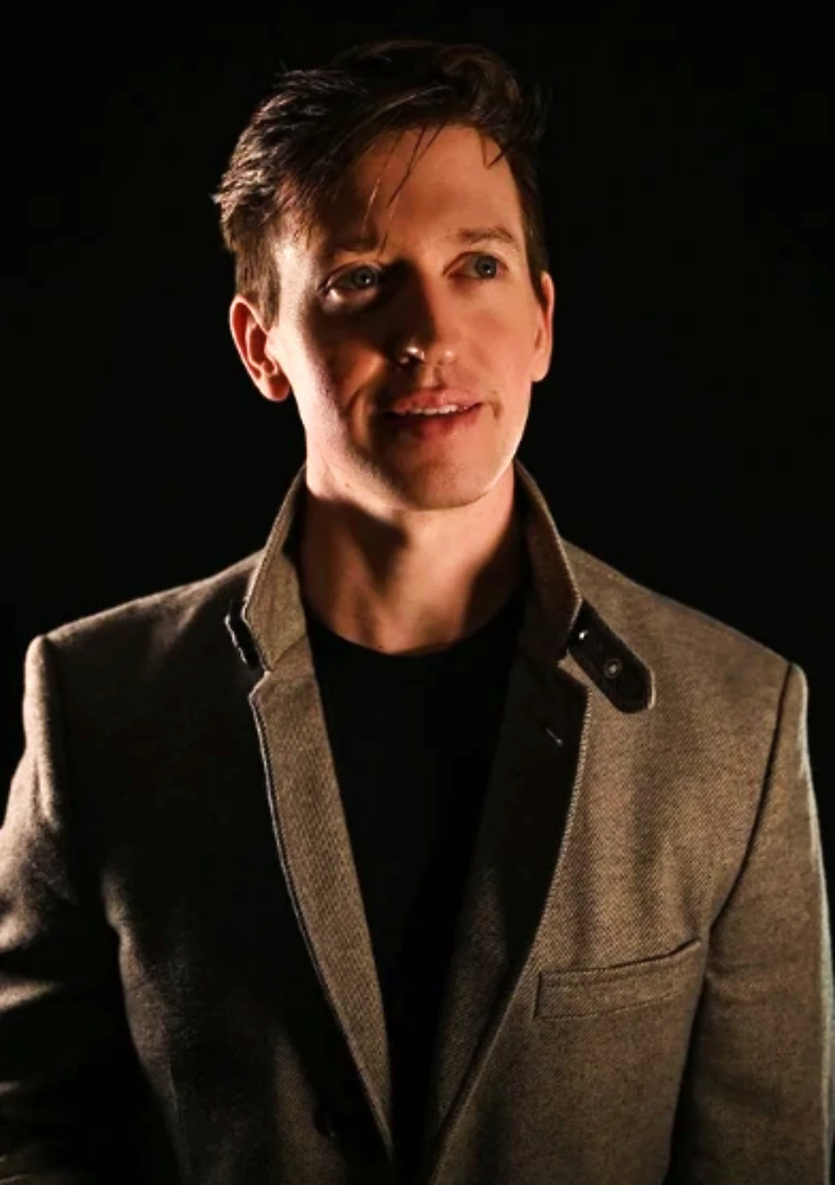 Leo Aspen | The Story Universe Wiki | Fandom