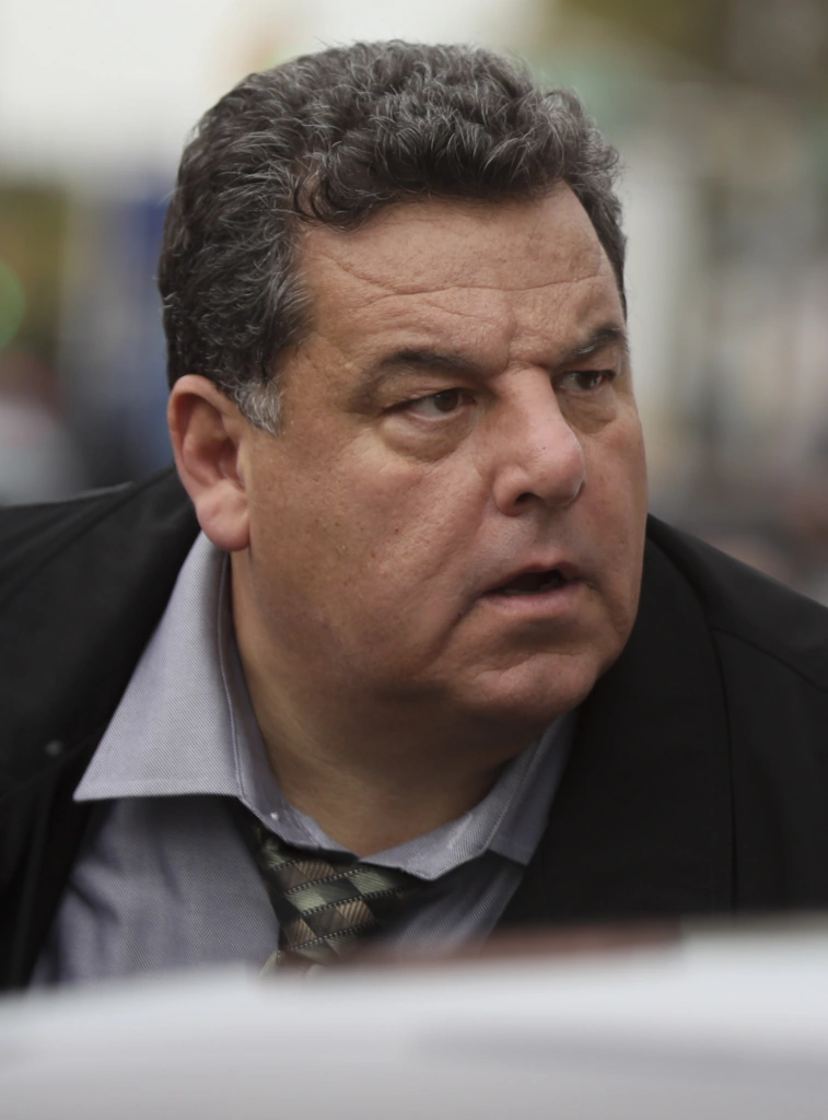 Danny Lazzarini | The Sweet Life Wiki | Fandom