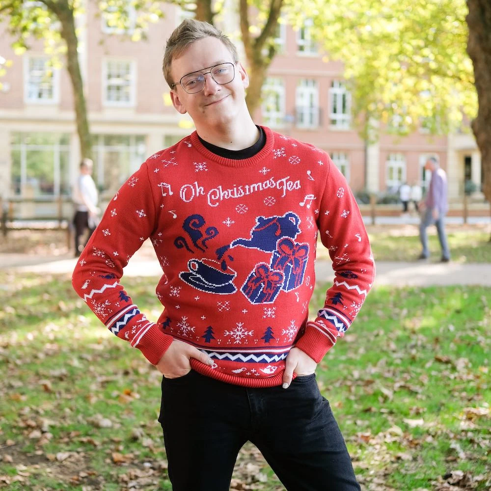 Spiffing Brit | The Three Eggmigos Wiki | Fandom