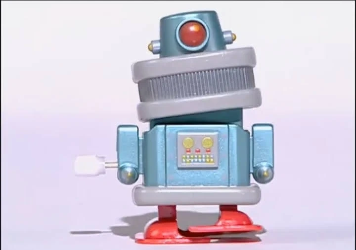 Mini Mechanical Walking Moon Man (Silver Variant) | The Toy Chest Of ...