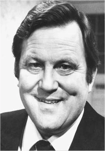 Terry Scott | The Ultimate British Classic Comedy Wiki | Fandom