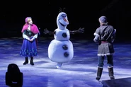 Disney On Ice Worlds of Enchantment (Worlds of Fantasy) | The Ultimate ...
