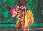 Disney On Ice Snow White and the Seven Dwarfs | The Ultimate Disney On ...