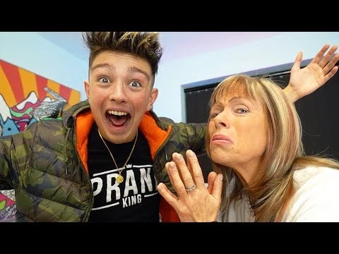Mum BEGGED me Not to Upload this... *HUMILIATION* | The ultimate morgz ...