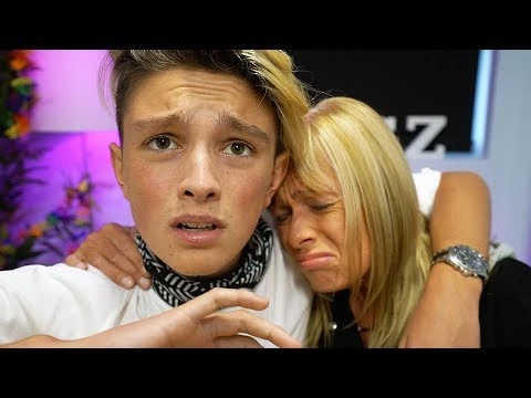 READING MEAN COMMENTS w- MORGZ!! (very emotional) | The ultimate morgz ...