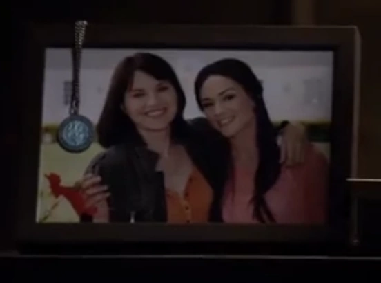 Isabelle Hartley | The Universal Experiment Wiki | Fandom