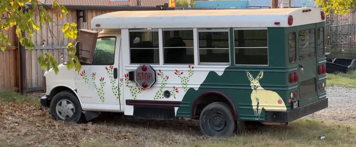 The Bus | The Urban Rescue Ranch Wiki | Fandom