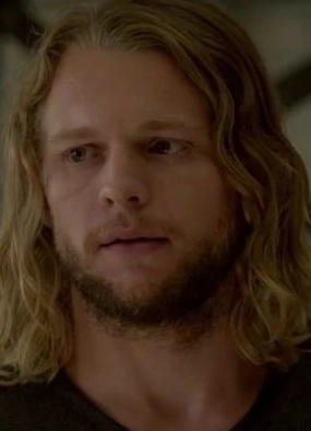 Oliver | The Vampire Diaries & Originals TV Series Wikia | Fandom