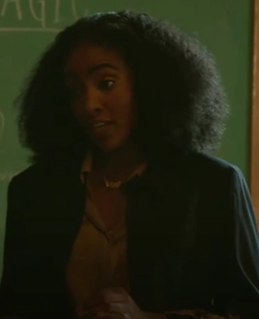 Ms. Featherwood | The Vampire Diaries & Originals TV Series Wikia | Fandom