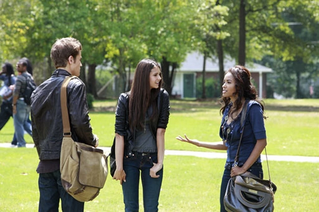 Friday Night Bites | The Vampire Diaries wiki | Fandom