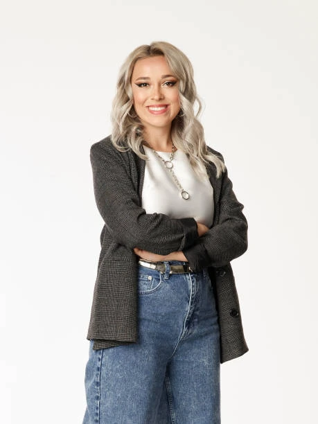 Cami Clune | The Voice x Wikia | Fandom