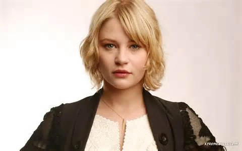 Amy Sylas | The Walking Dead: The Survival Wiki | Fandom