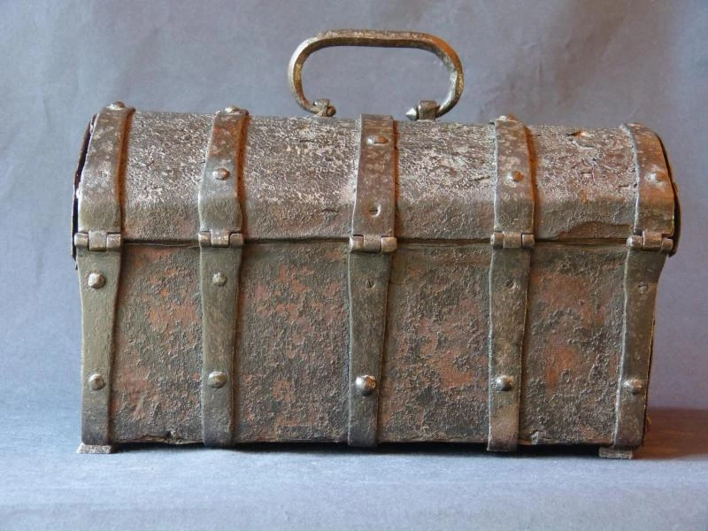 The Lead Chest | Khreeshan's Wiki | Fandom