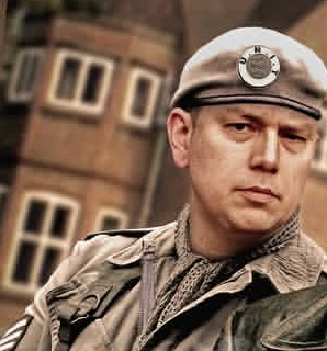Captain Liam Fraser | The Whoniveres Wiki | Fandom