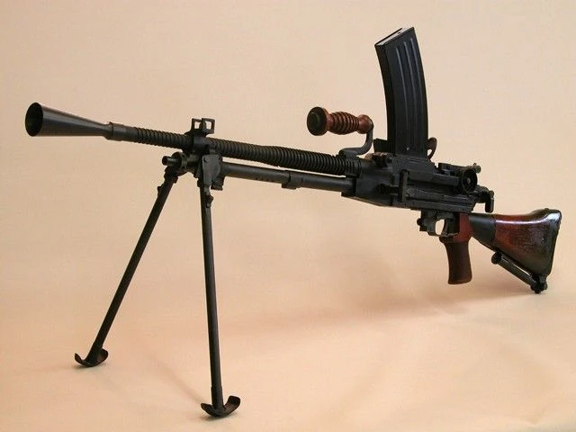 Types Of Light Machine Guns