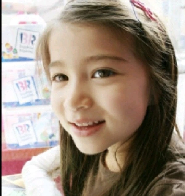 Jee-Yun Buckley Han | The World Inside My Head Wiki | Fandom