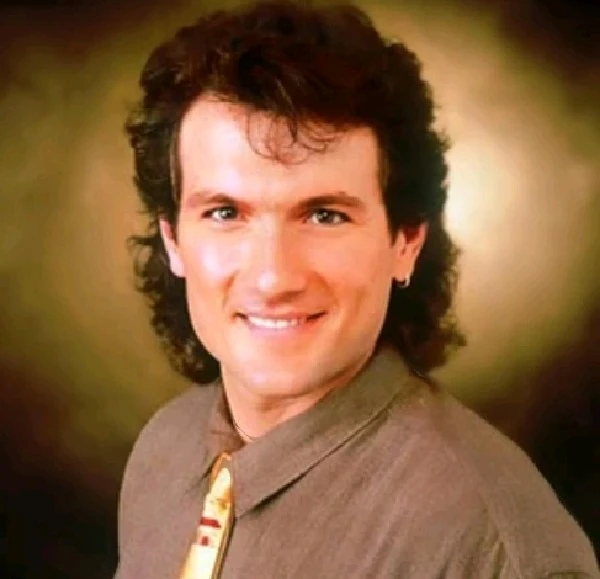 Gionatan Turner | The World Inside My Head Wiki | Fandom