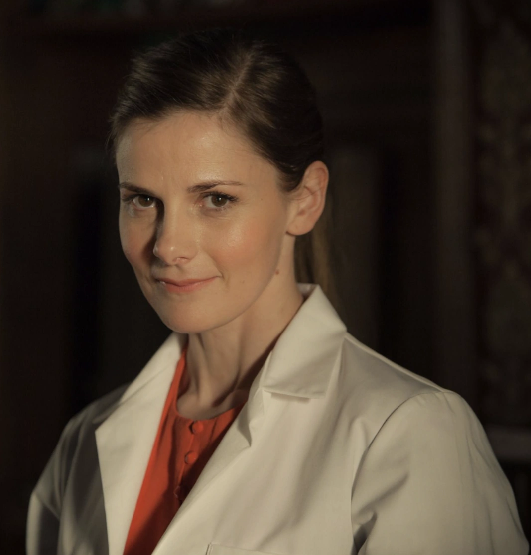 Molly Hooper | The World Inside My Head Wiki | Fandom