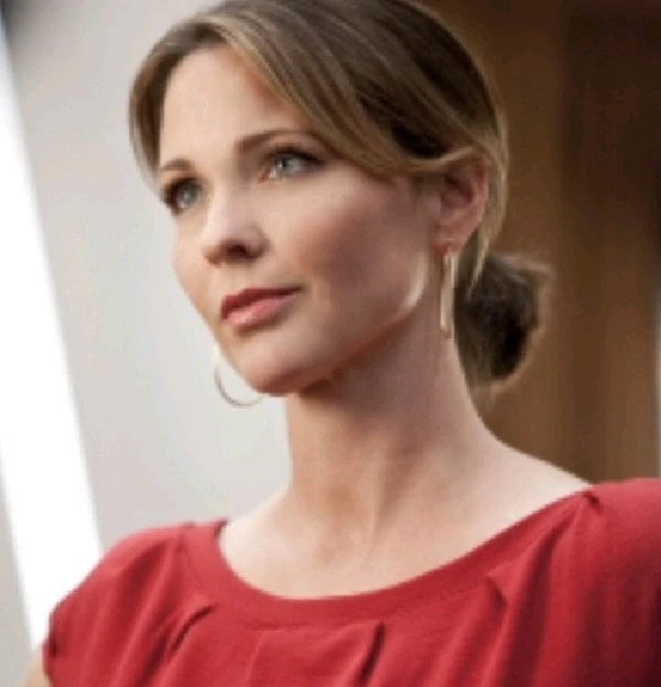 Gillian Foster | The World Inside My Head Wiki | Fandom