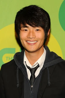 Christopher Larkin | The 100 Wiki | Fandom