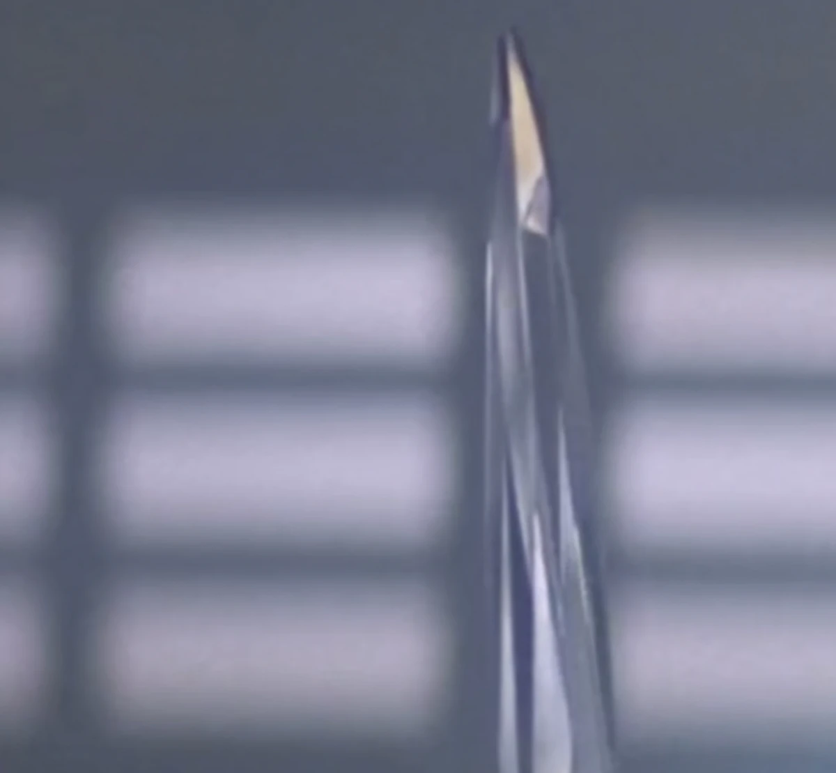 Kryptonian Sunstone Crystals (Donnerverse) | The 1D-Live-Action Wiki ...