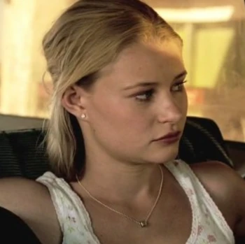 Brenda Carter (remake) | The Hills Have Eyes Wiki | Fandom