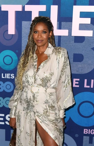 Merrin Dungey | Wiki The Resident | Fandom