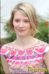 Brianne Beach | Theadminstories Wiki | Fandom