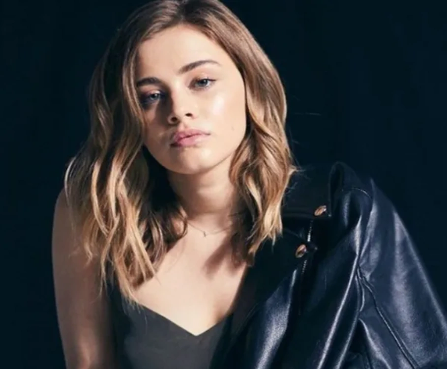 Becky Henson | The Alphine Pack Wiki | Fandom