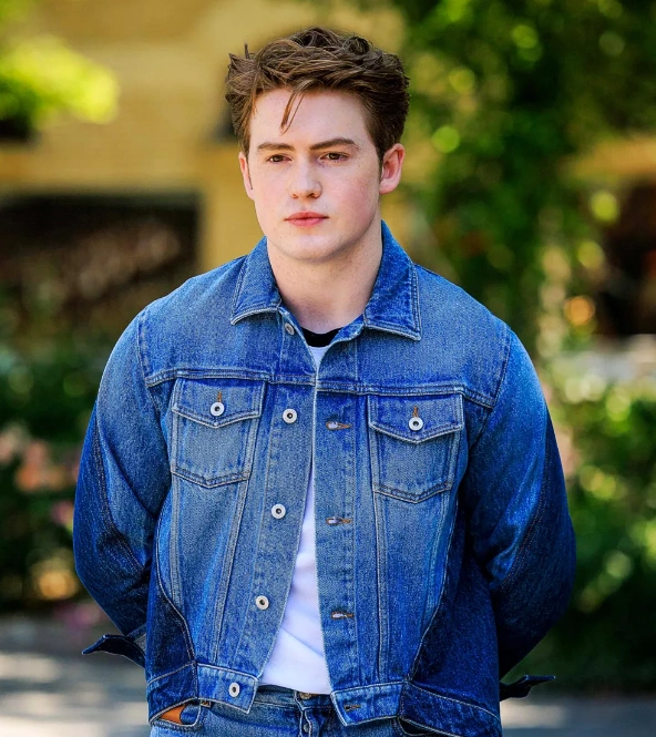 Reynard Alphine | The Alphine Pack Wiki | Fandom