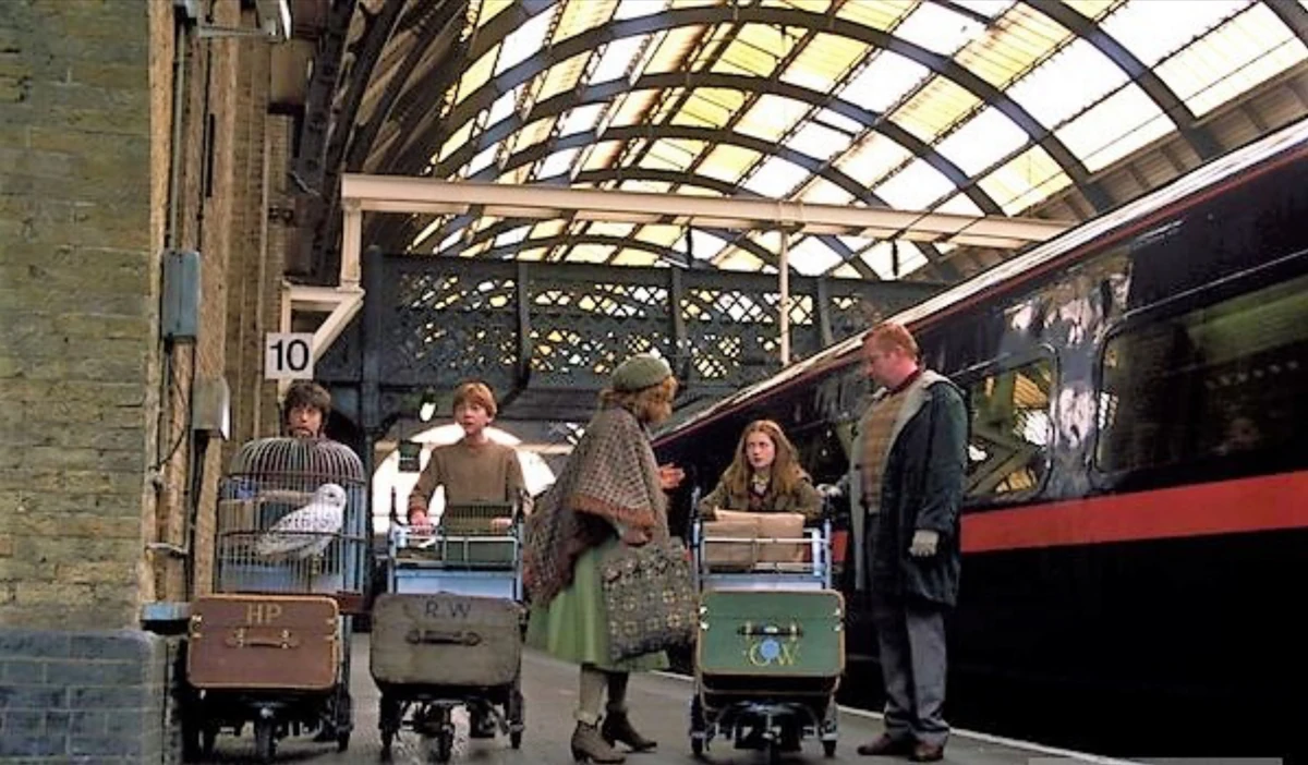 King's Cross Station | The 5D-Combined-Shared Crossovers for An The ...