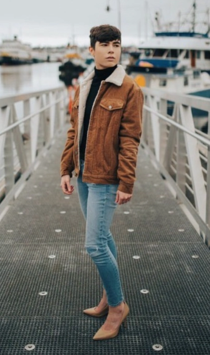 Mira Smith | The Apartments Wiki | Fandom