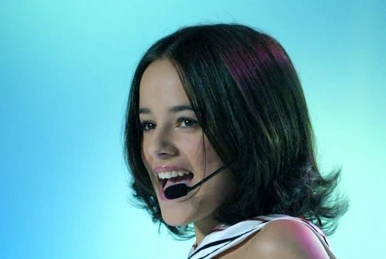 Alizee Biography Age Height Weight Family Wiki More Alizée