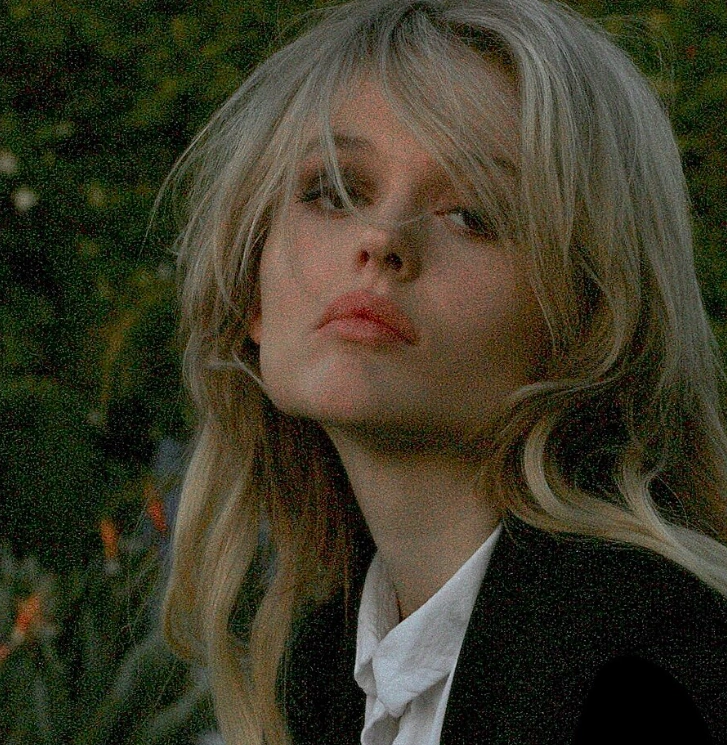 Emily Alyn Lind | The Babysitter Wiki | Fandom
