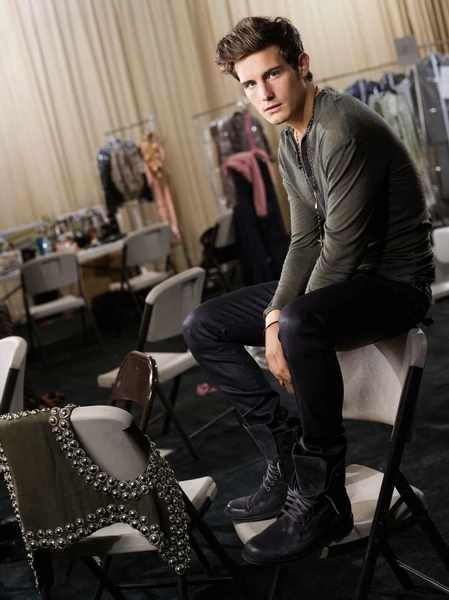 Cole Shepherd | The Beautiful Life Wiki | Fandom